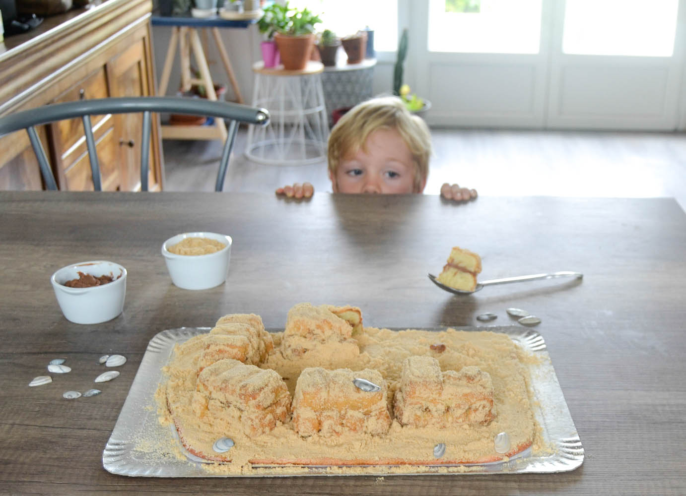 Faire un gâteau château de sable - Maman à Tout Faire